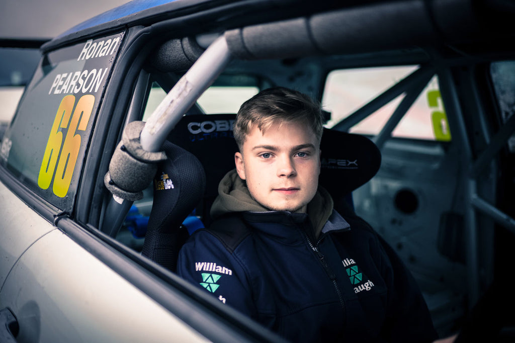 Ronan Pearson et Cobra Sport unissent leurs forces pour les débuts Min ...